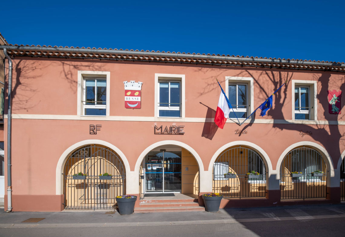 Mairie de Besse sur Issole
