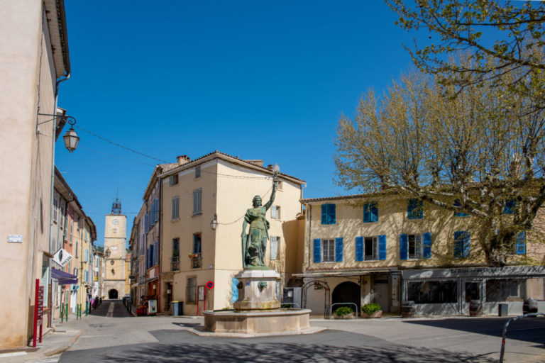 Mairie de Besse sur Issole